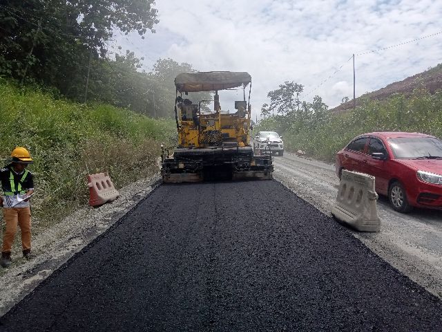 Pembinaan Kekal Mewah | Road Works